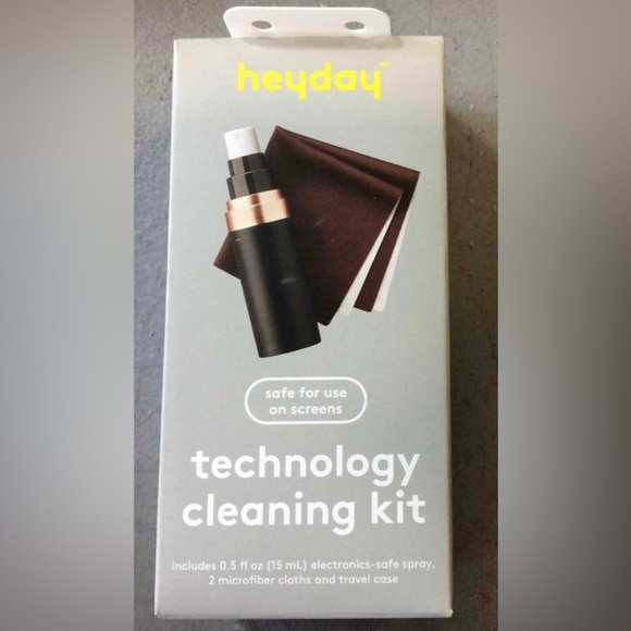 heyday | Other | Nwt Heyday Tech Cleaning Kit | Poshmark